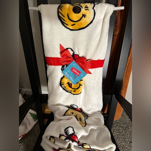 Holiday | Viral Winnie Then Pooh Christmas Blanket | Poshmark